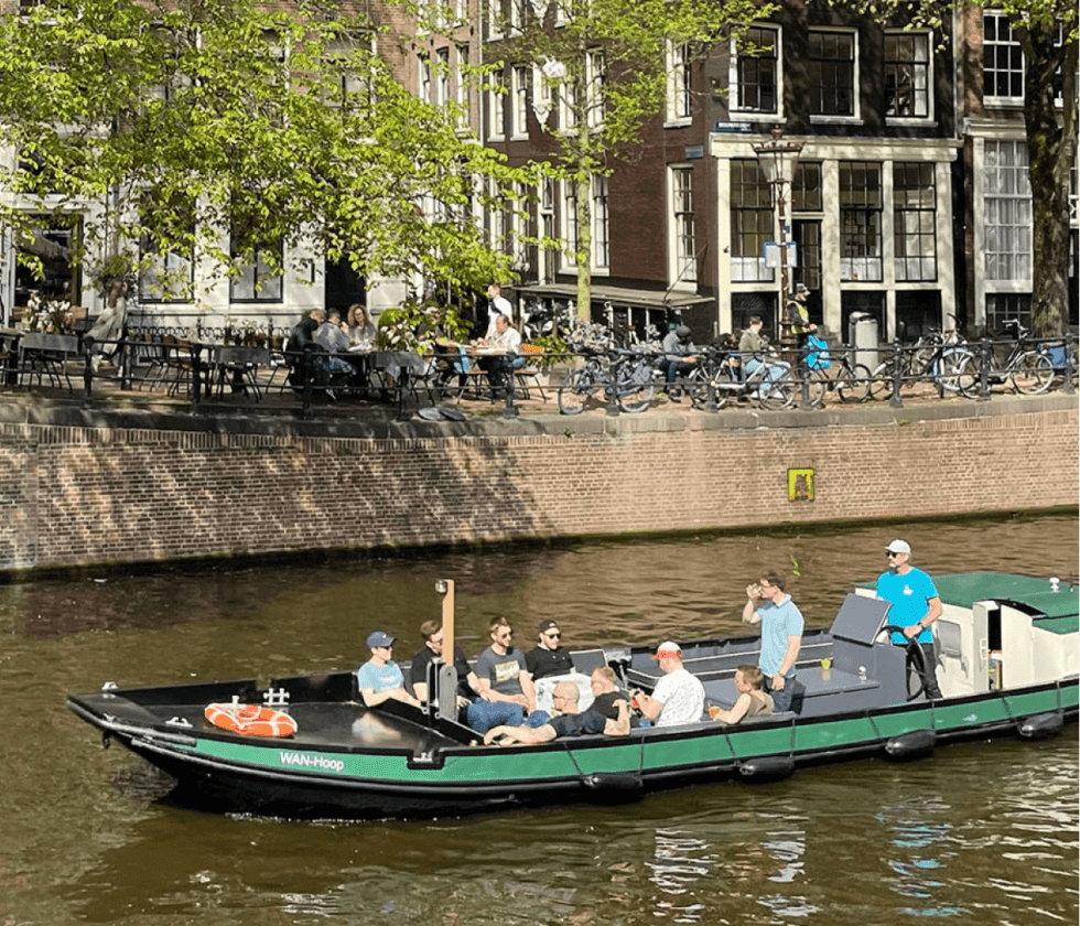 Wan-Hoop luxe open boot - Rederij de Nederlanden